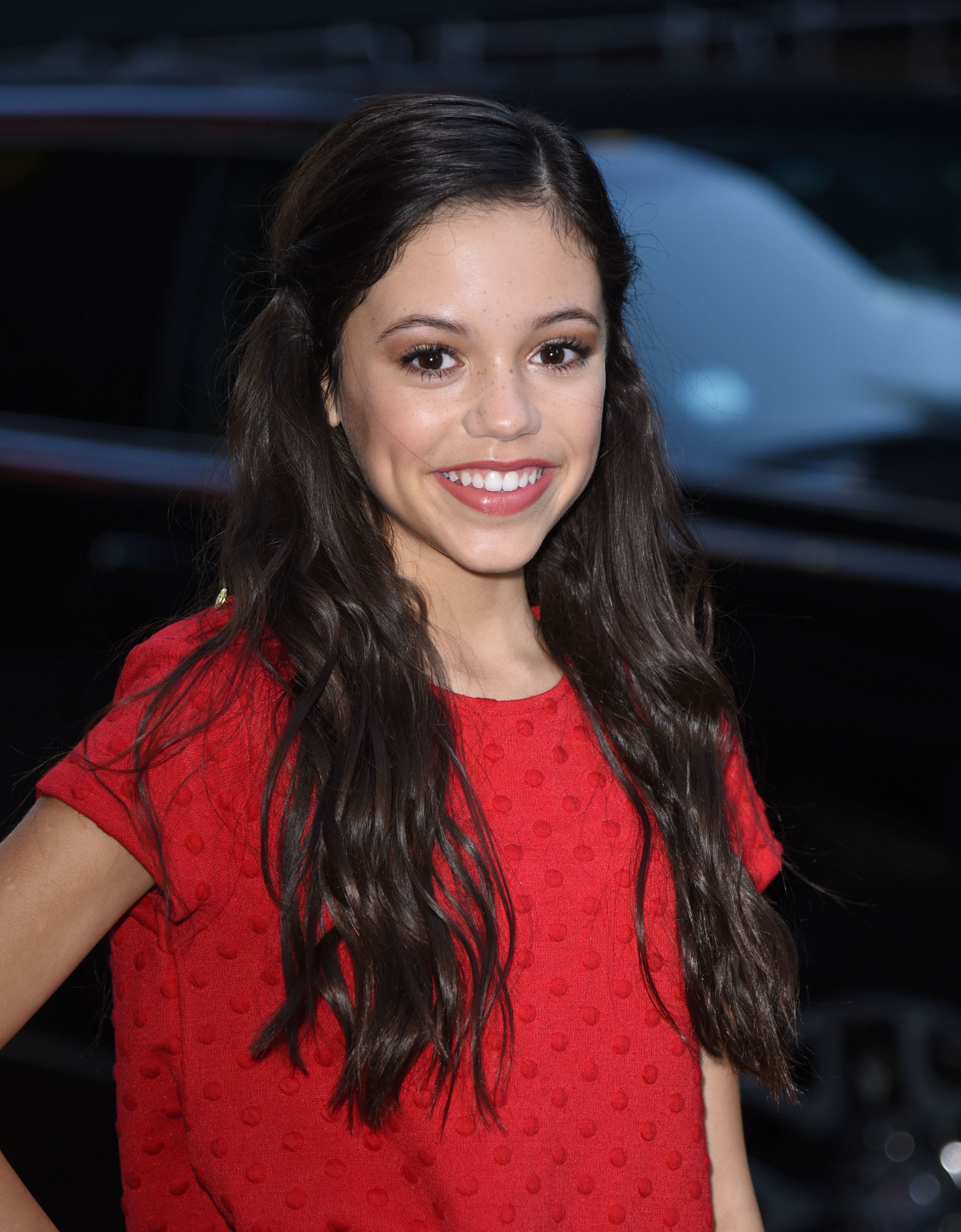 Jul 18 | Good Morning America - 022 - Jenna Ortega World - Photo Gallery