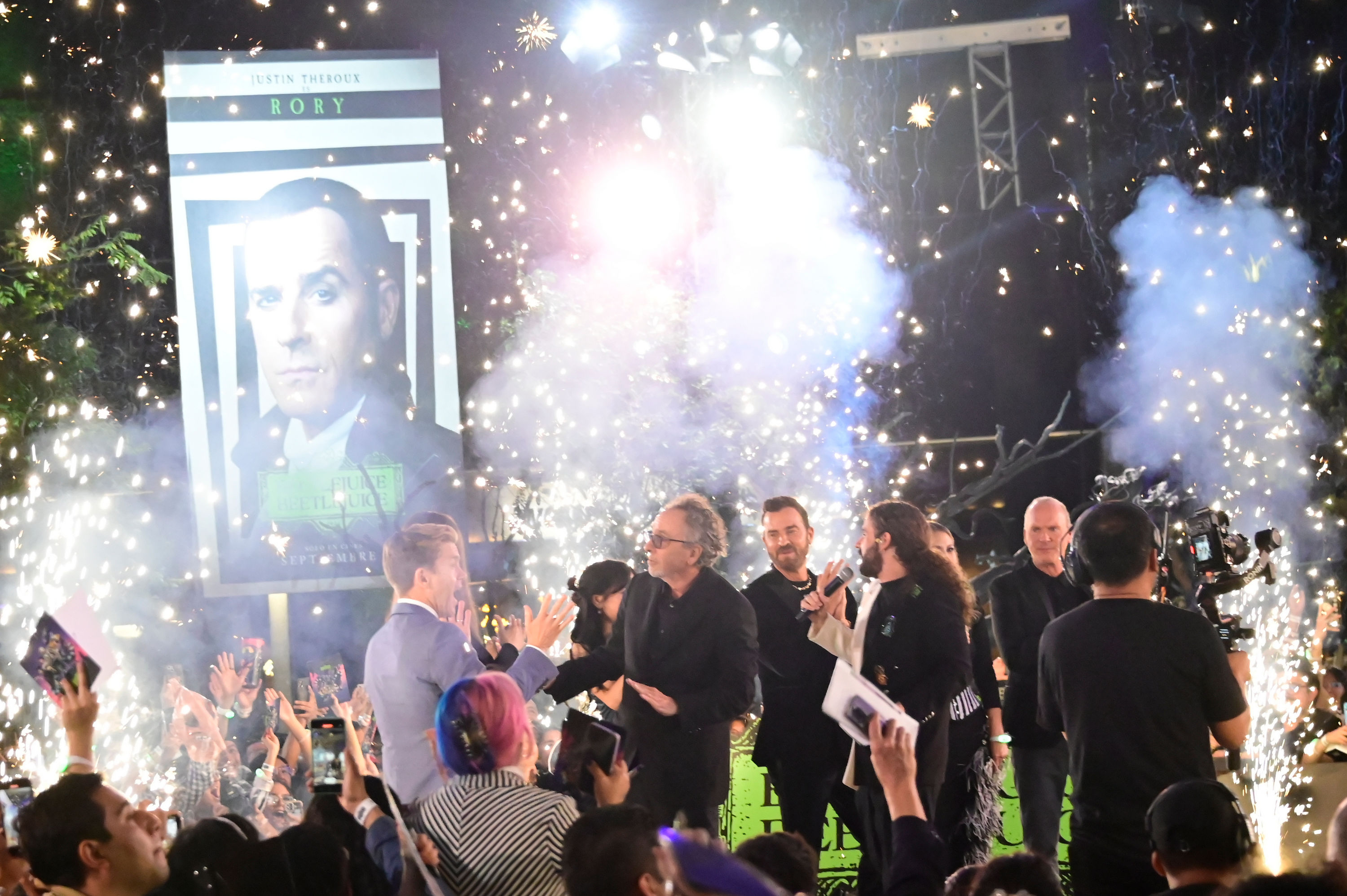 Aug 14 | 'Beetlejuice Beetlejuice' Mexico Fan Event - 030 - Jenna ...