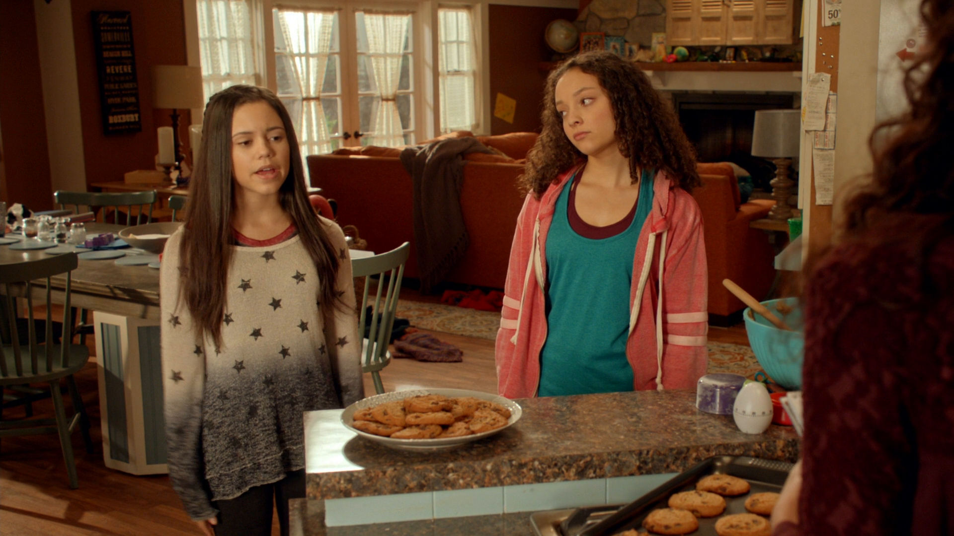 3.02 - Stuck with Rachel's Secret - 004 - Jenna Ortega World - Photo ...