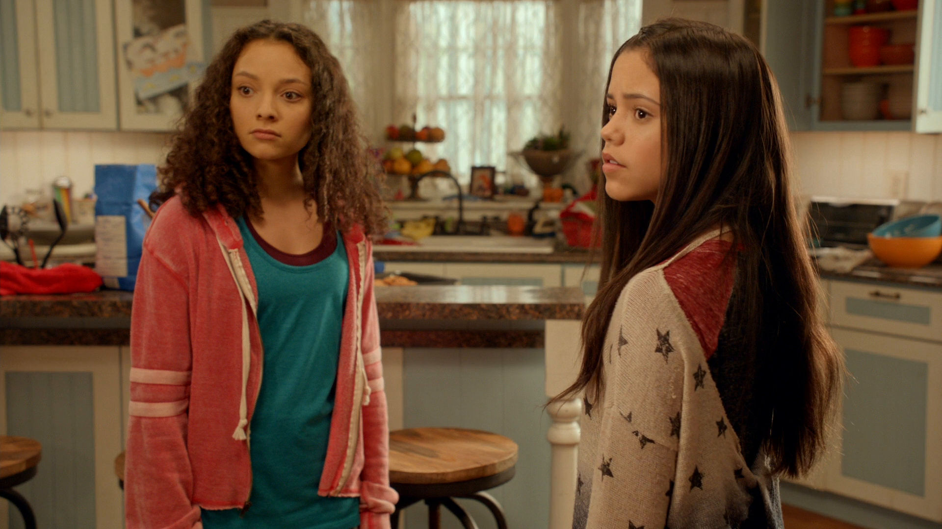 3.02 - Stuck with Rachel's Secret - 016 - Jenna Ortega World - Photo ...