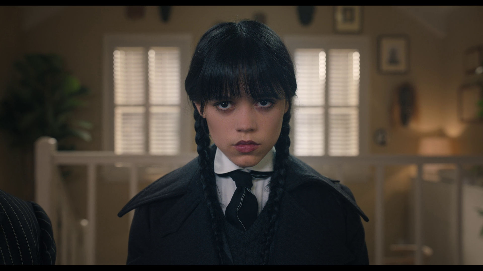 Screen Captures - 0085 - Jenna Ortega World - Photo Gallery
